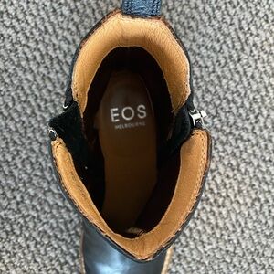eos | Shoes | Eos Melbourne Black Leather Ankle Dress Boots With Tan ...